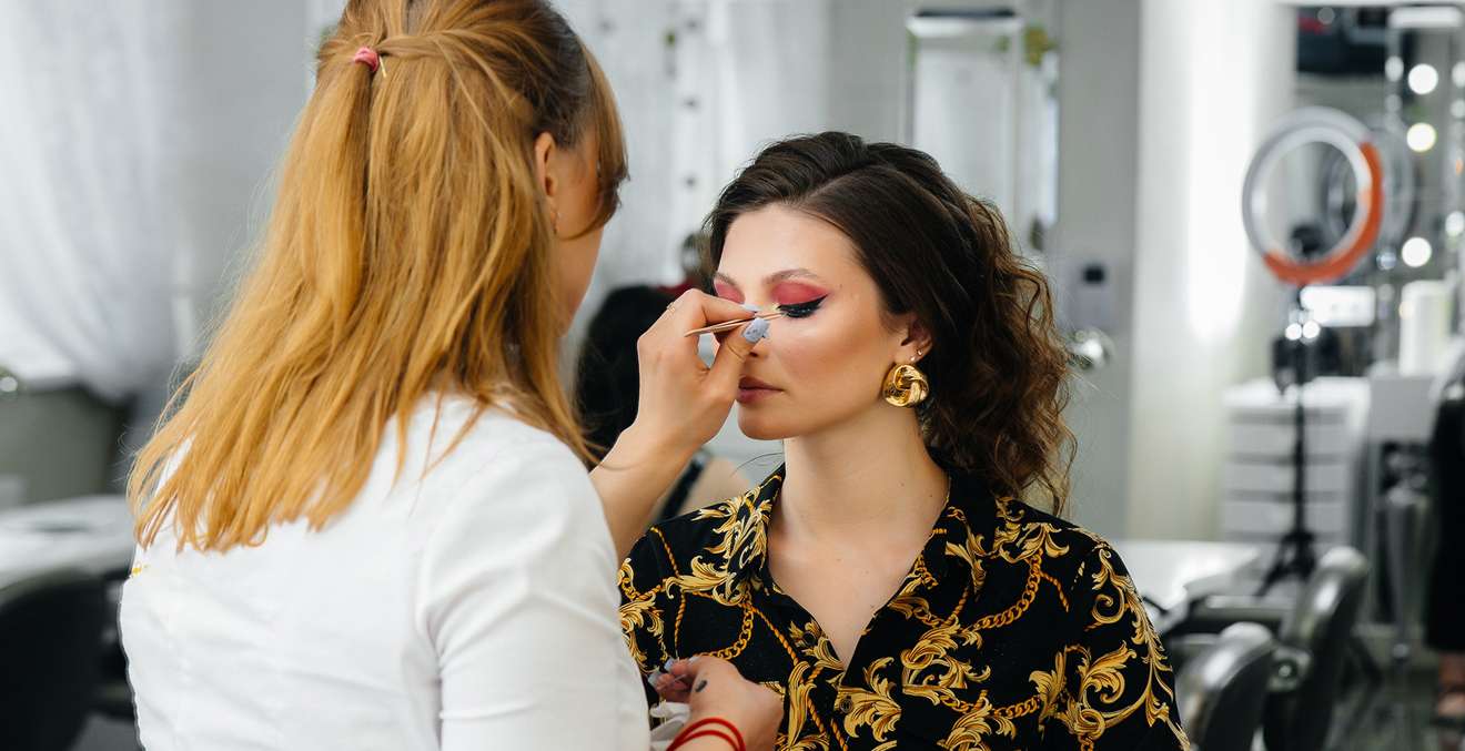 Best Makeup Artist in Multan | Bridal & Party Makeup Services